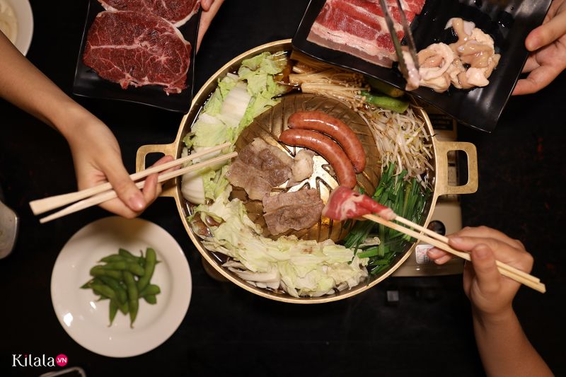 Tìm đến món lẩu dưỡng nhan nổi tiếng ở Motsunabe Rakutenchi | KILALA