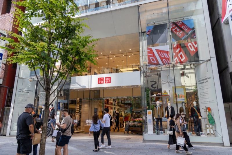 Uniqlo Nhật Bản sẽ tăng lương lên đến 40% cho nhân viên | KILALA