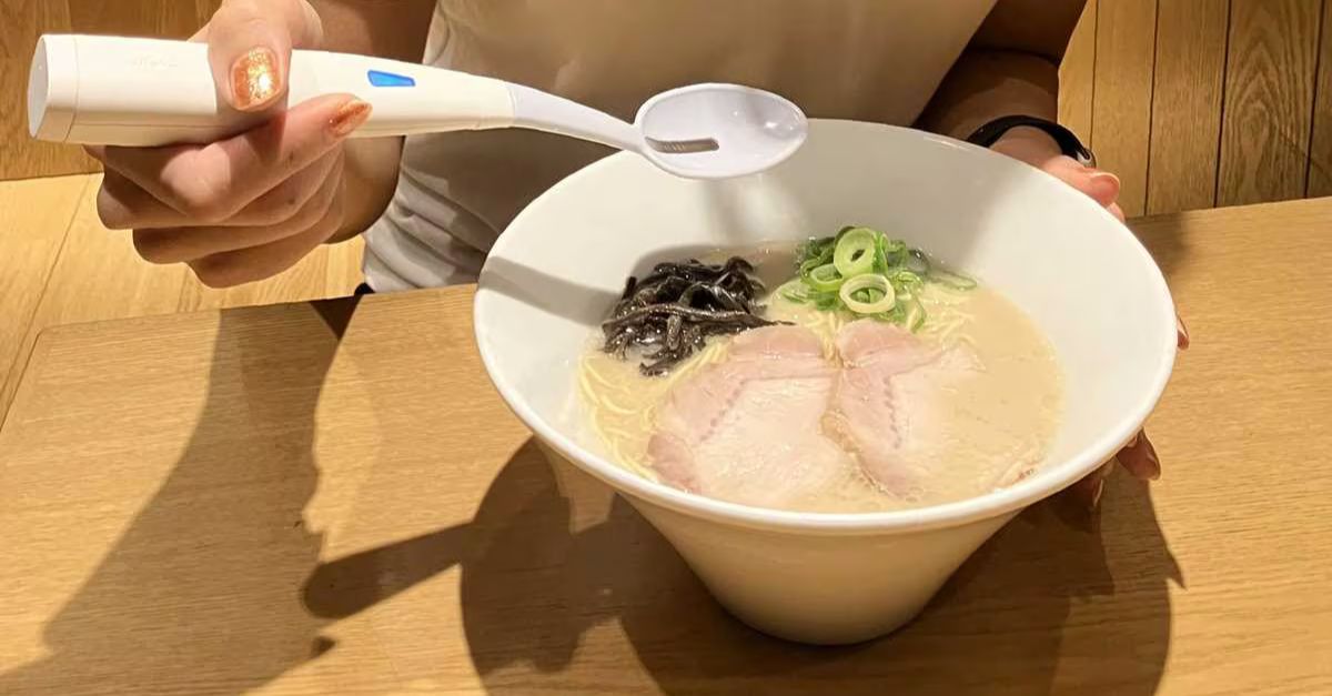 Ippudo cung cấp mì ramen giảm muối, ăn bằng muỗng điện đặc biệt | KILALA